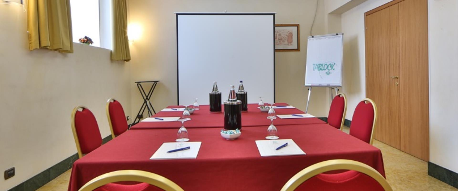 Meeting rooms in 4 star hotel Milan | Hotel Mirage